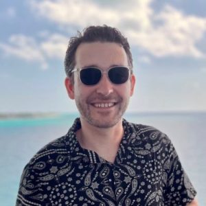 About the Author - 🐧 ⚔️ Shell Samurai - Master the Linux Command Line